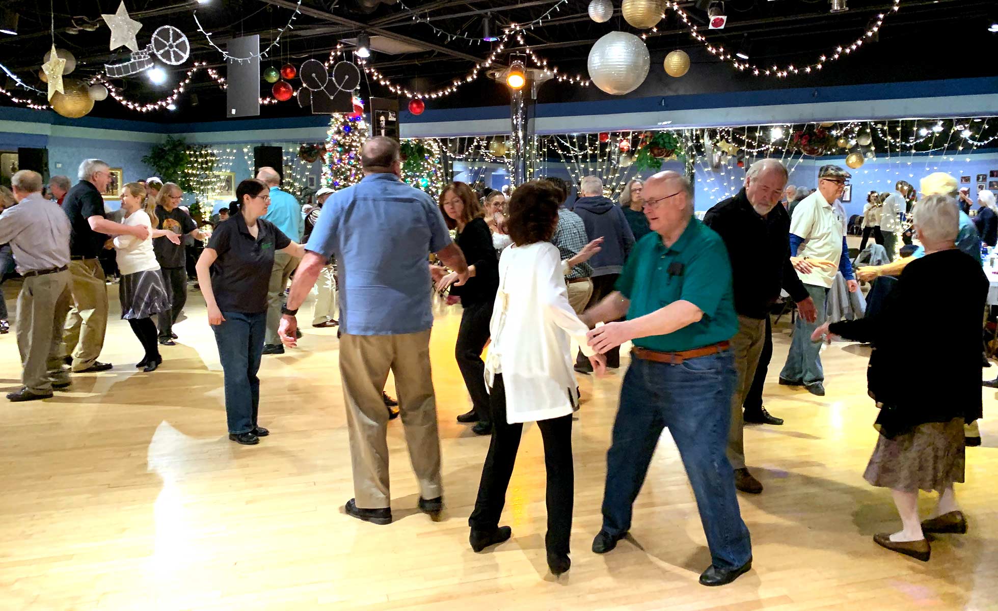 Emerald Isle Club - Where The Irish Meet